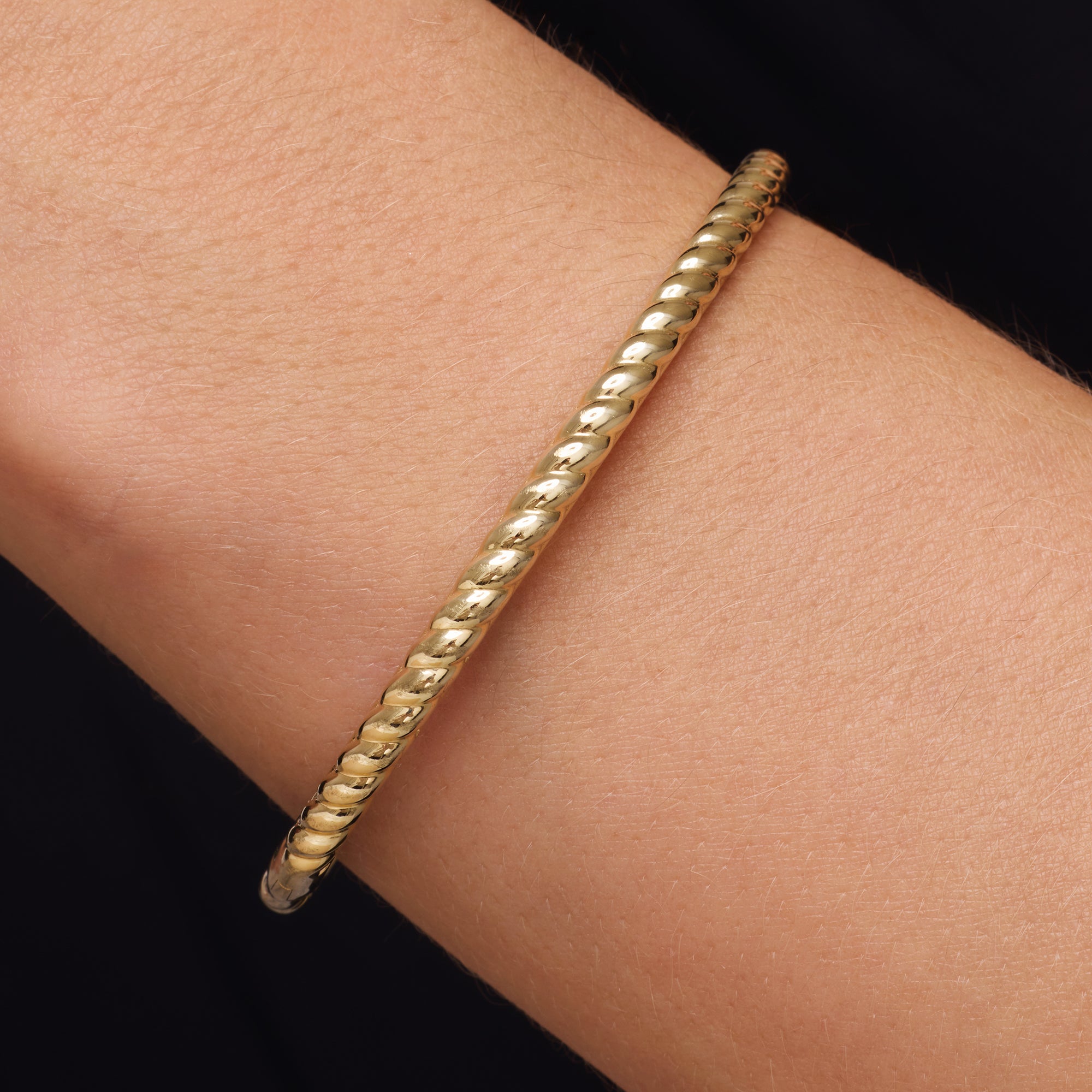 Twisted Bangle 14 Karat Gold for Women
